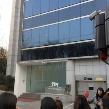 SM Entertainment Building (Headquarter) - Trazy, Korea's #1 Travel Shop